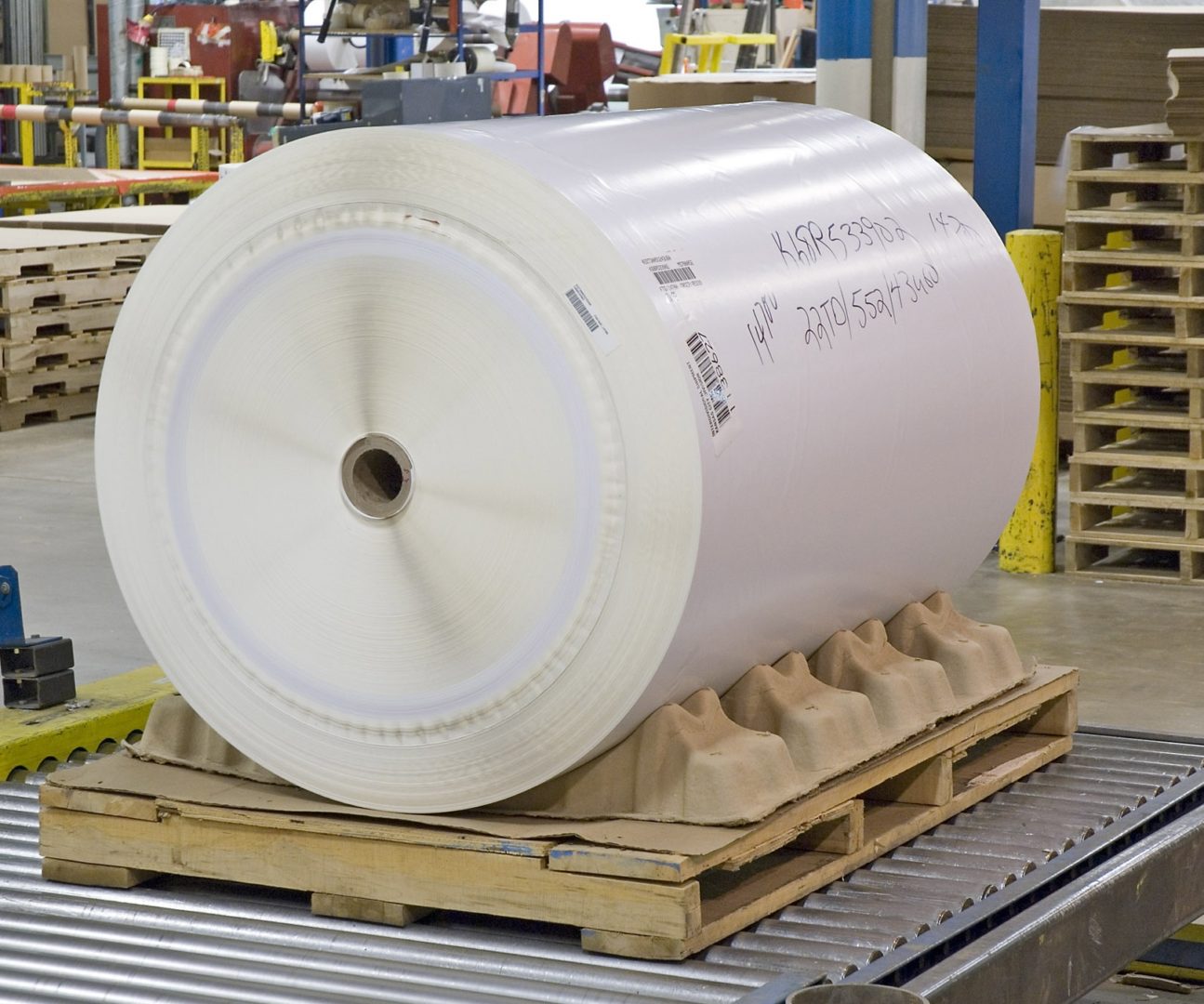 Green Bay Packaging Reduces Damage with Rollguard Cradles - Rollguard